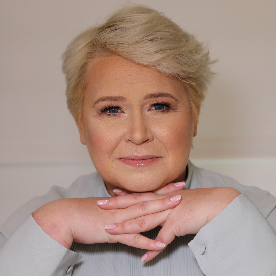 Podążając za światłem: Odkrywanie nowej perspektywy po stracie ...